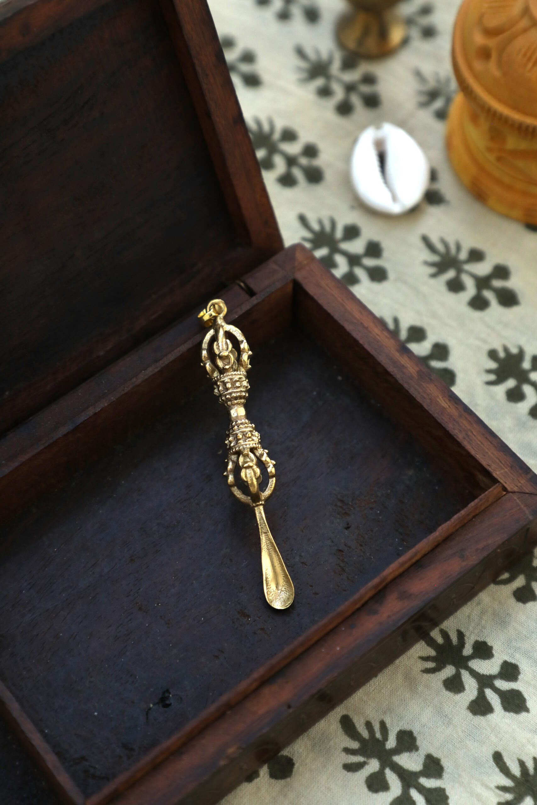 Buddhism Crown Spoon - Tribal Desert